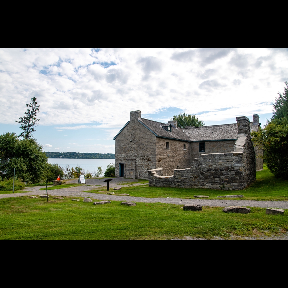 Grounds - Pinhey’s Point Historic Site | City of Ottawa